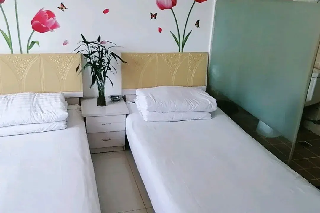 Dalian Zhongai Hostel - Dalian