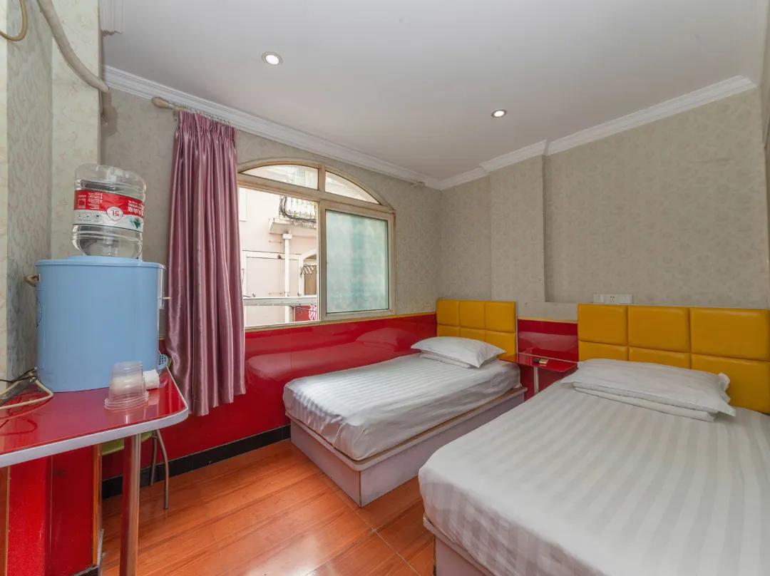 Shanghai Yaqian Guest House - Shanghai
