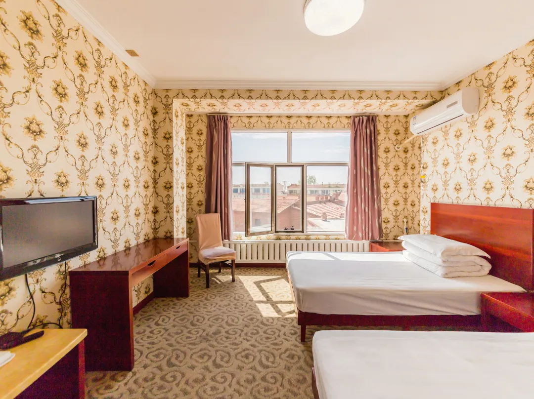 Hohhot Jinlong Hotel - Hohhot