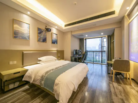 Yiyang Lugu Lake Hotel - Yiyang