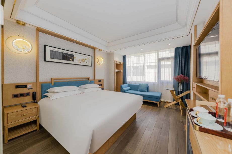 Wanyue Hotel (Yiwu Zhixin Branch) Reviews: 299 Real Ratings & Photos ...
