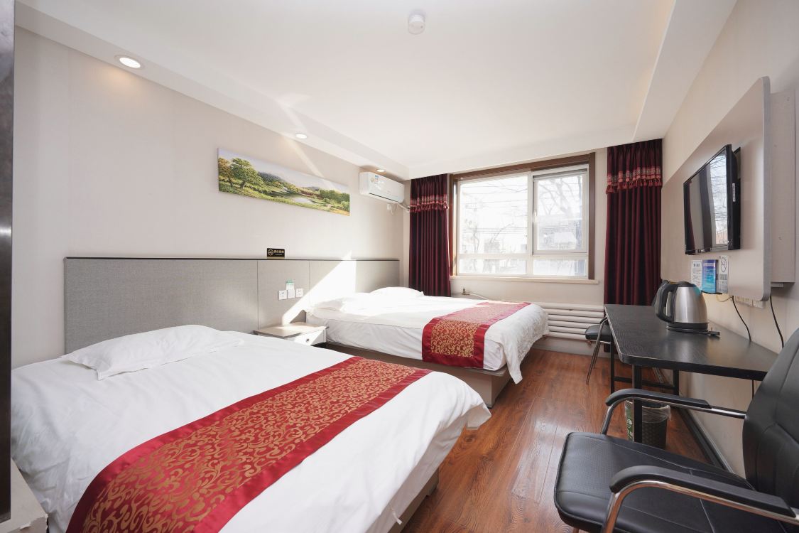 Beijing Caoyuan Hotel (Yonghegong Guijie store) - 63 Verified Photos ...
