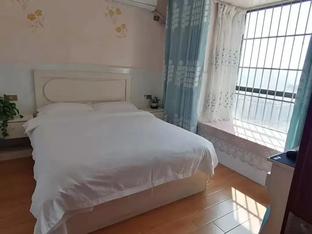 Tongren Guomeng Hotel - Tongren