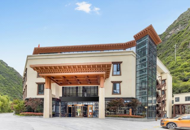 Gu Er Gou Hot Spring Resort, 2024 | Trip.com