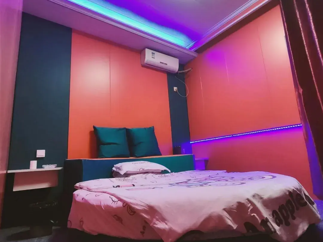 Hebi Ruguoai Internet Guestroom - Hebi