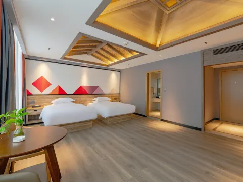 Borrman Hotel - Yibin