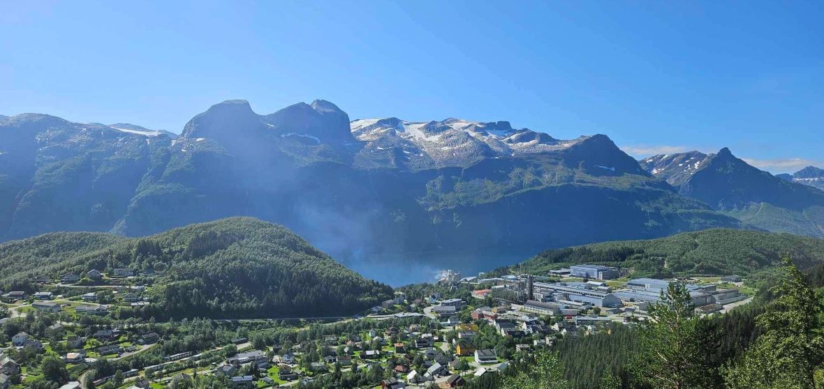 Glomfjord Travel Guide 2026: Top Attractions, Things to Do & Deals ...