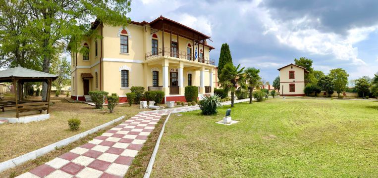 Gefyra Travel Guide 2026: Top Attractions, Things to Do & Deals | Trip ...