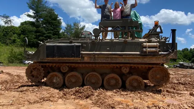 Tank Town USA Tickets [2025] - Promos, Prices, Reviews & Opening Hours ...