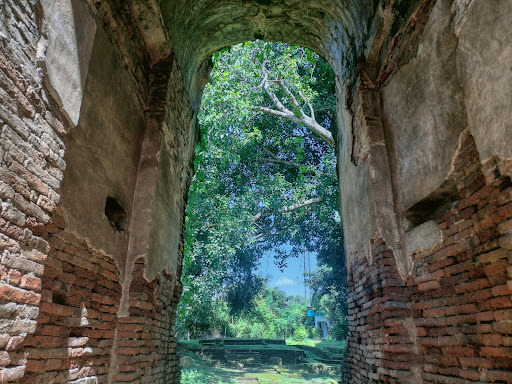 Harga Tiket Chao Ya Suta Stupa at Wat Kak Kaeo - Ancient Temple Ruins ...