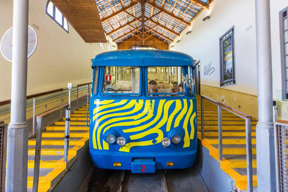 Tibidabo Funicular門票【2026】- 票券資訊、營業時間及評論｜Trip.com