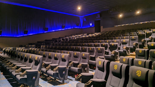 Lalitha Sri Lalitha Multiplex Theatre's Peddapuram門票【2026】- 票券資訊、營業時間及 ...