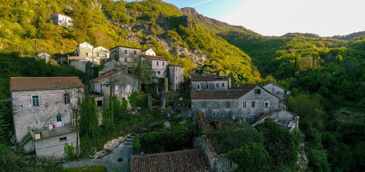 Godinje附近的旅遊攻略：熱門精選好去處、天氣、交通、熱門景點及全面指南，為您提供一切所需的資訊（於2025年更新）｜Trip.com