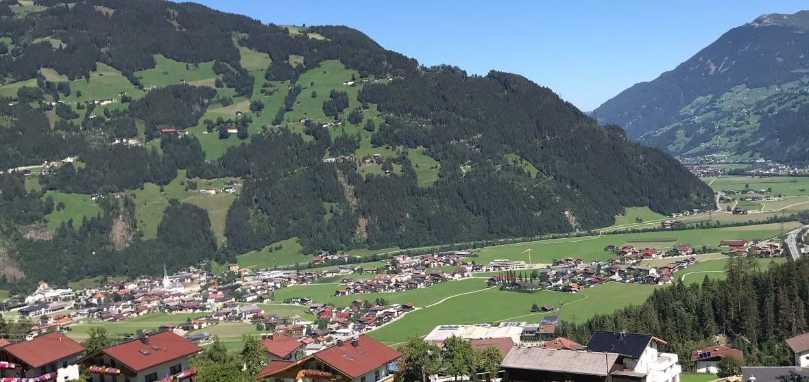 Gemeinde Hainzenberg的自由行攻略 (2025)：附近的熱門活動、人氣景點、行程安排、住宿、美食、交通、天氣，以及更多旅遊 ...