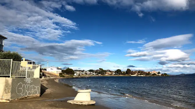 Howrah Beach門票【2025】- 預約、開放時間、評論及資訊 | Trip.com