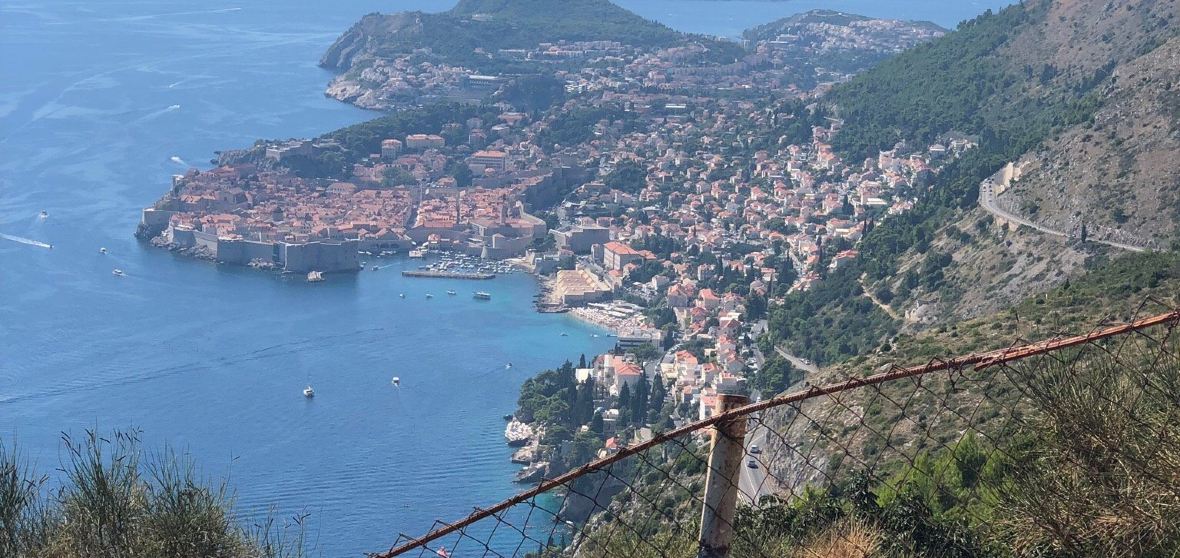 Bosanka 자유여행 가이드(2025년년): 내 주변의 즐길 거리, 인기 명소, 여행 계획, 숙박, 음식, 교통, 날씨 등 ...