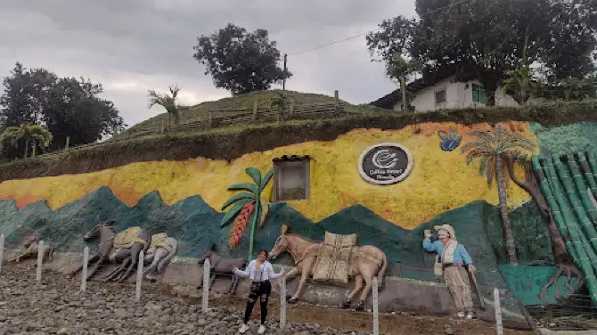 Parador Fotografico Barranquismo I Love Eje Cafetero Tickets [2026 ...