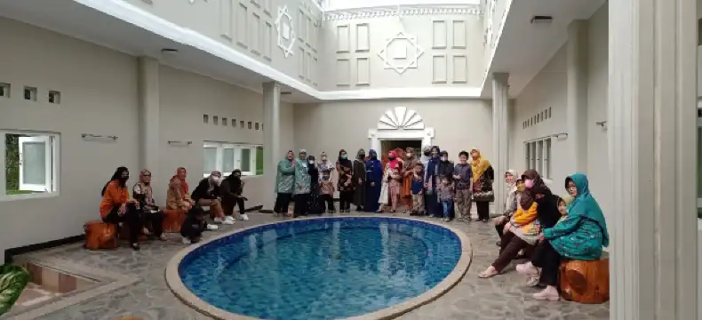 10 Hotel Terbaik dekat Lapangan Istana Cipanas, Kabupaten Cianjur| Trip.com
