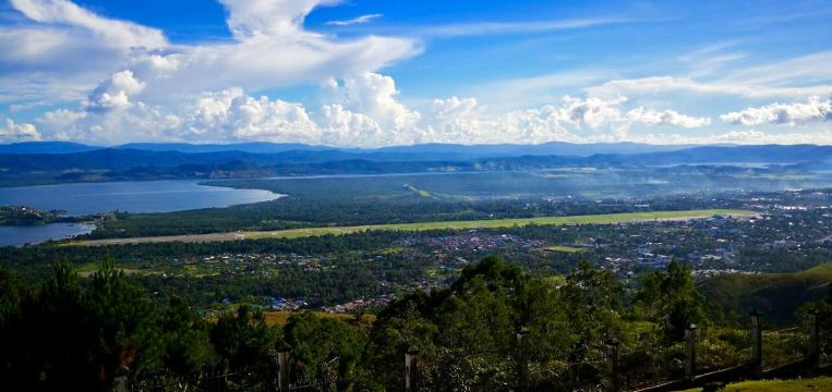 2025Sentani Kota自由行旅遊懶人包：附近景點美食、飯店機票一日遊預訂 Trip.com (2025 年 12 月)