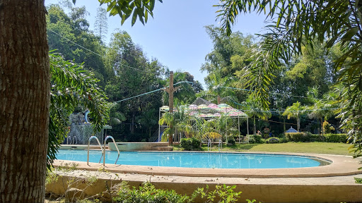 réductions sur les billets de Queen Teresita Resort and Waterpark, prix ...