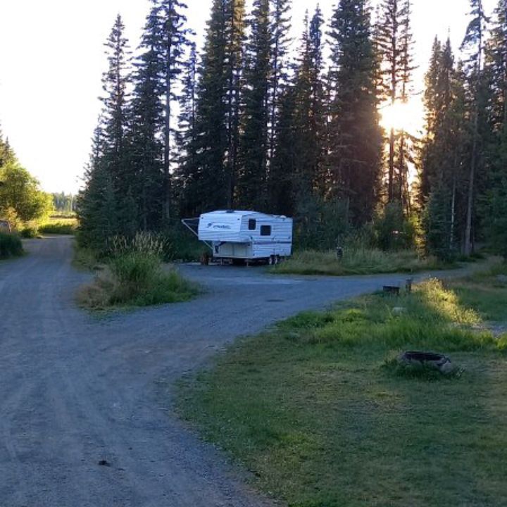 100 Mile House Travel Guide 2024 - Things to Do, What To Eat & Tips ...