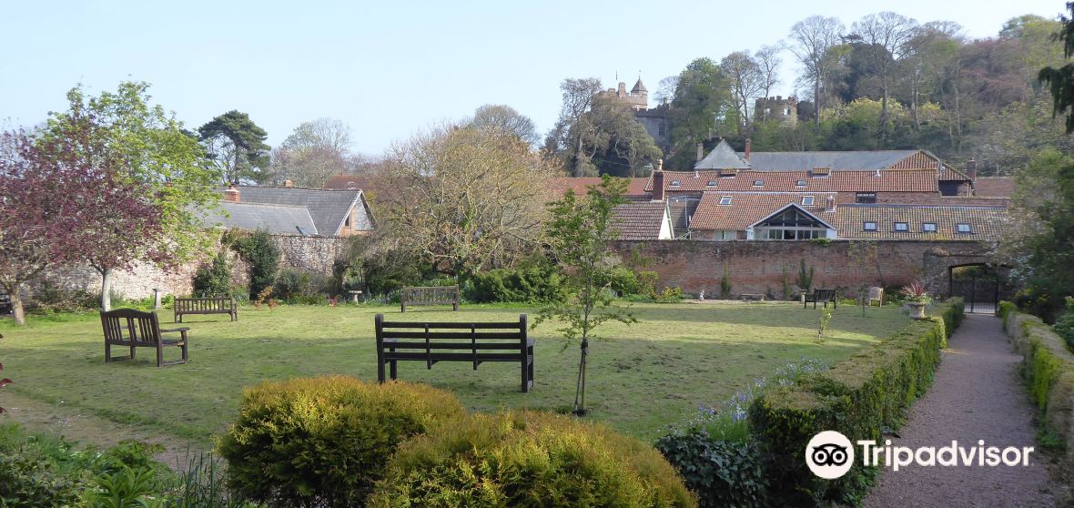 Dunster Travel Guide 2024 - Things to Do, What To Eat & Tips | Trip.com