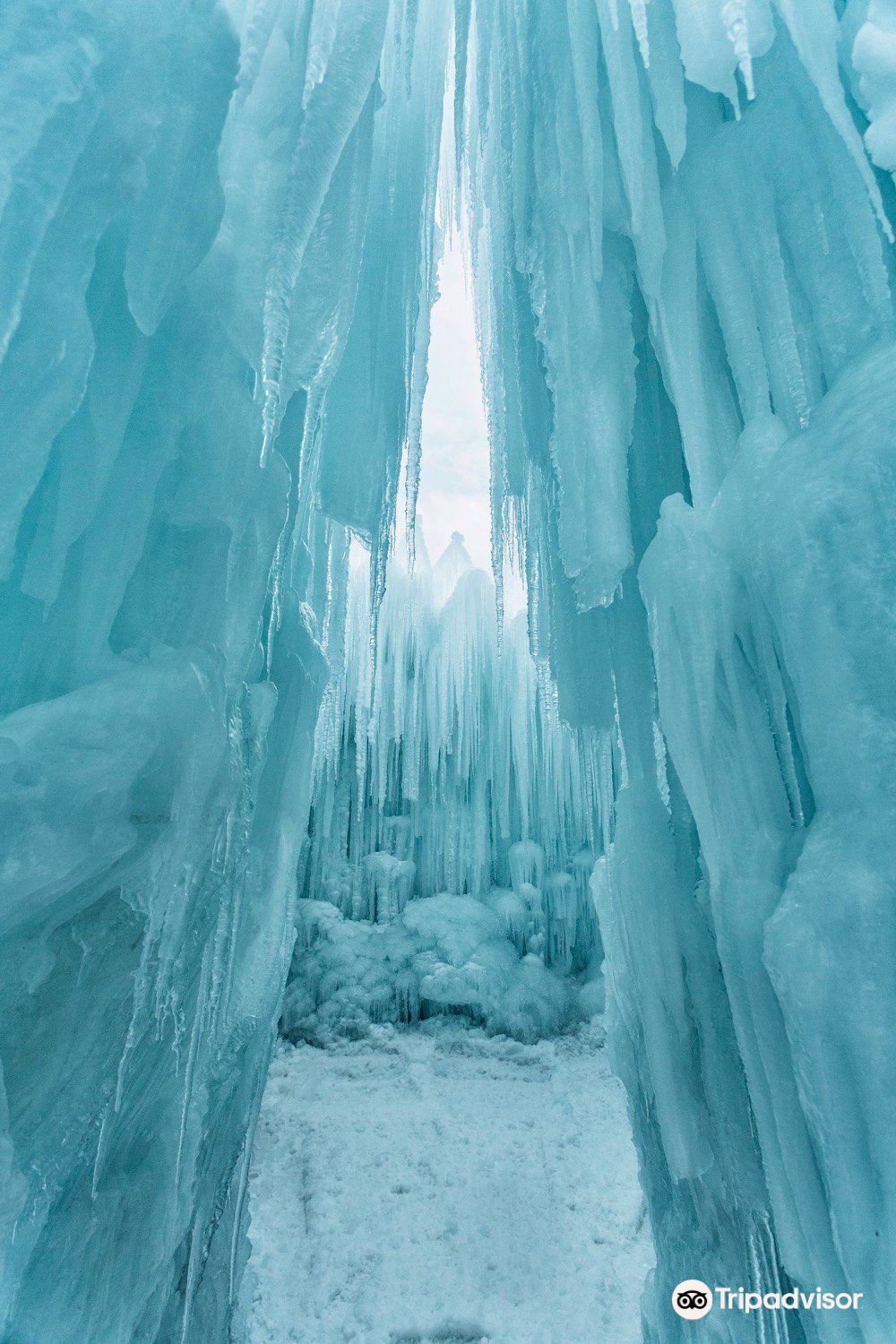 【最新】Ice Castles - チケット、営業時間、口コミ、写真 [2025年] Trip.com