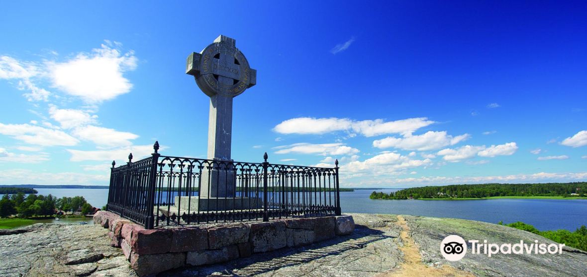 คู่มือท่องเที่ยวใกล้Adelso: กิจกรรม สภาพอากาศ การเดินทาง สถานที่ท่อง ...