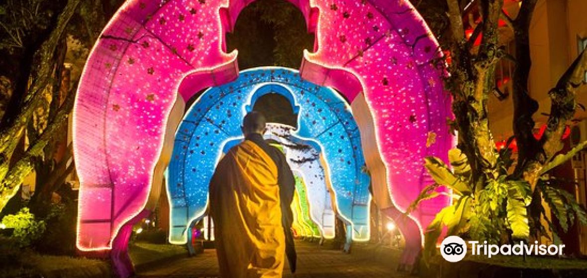 Jenjarom Travel Guide 2024 - Things to Do, What To Eat & Tips | Trip.com