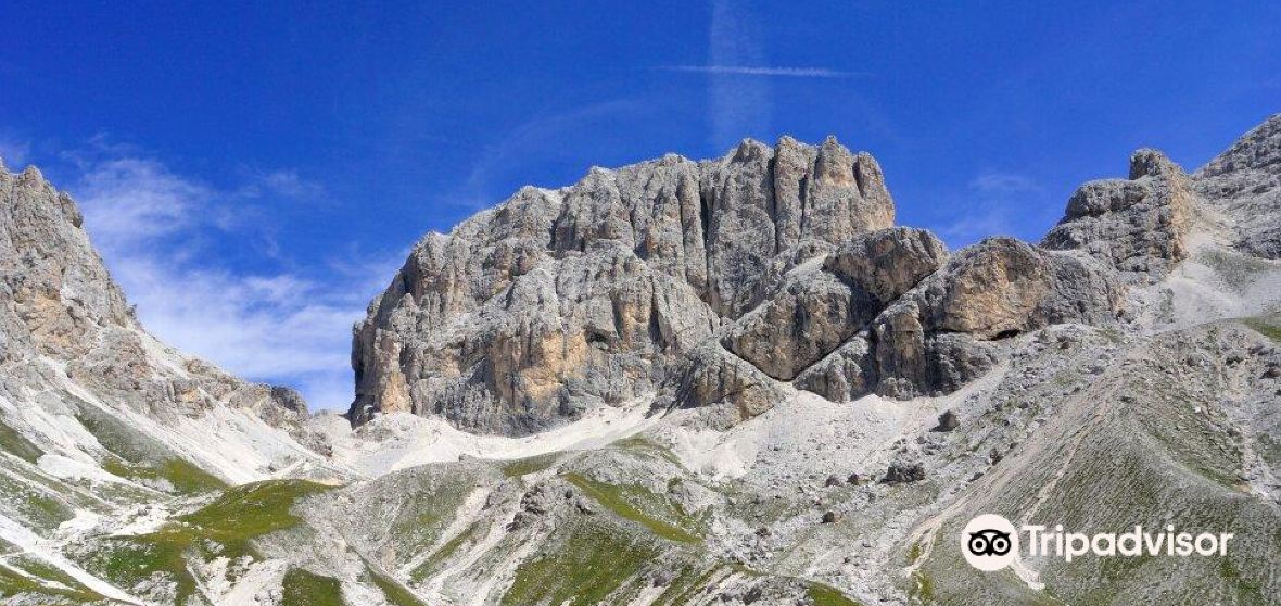 Pozza di Fassa Travel Guide 2026: Top Attractions, Things to Do & Deals ...