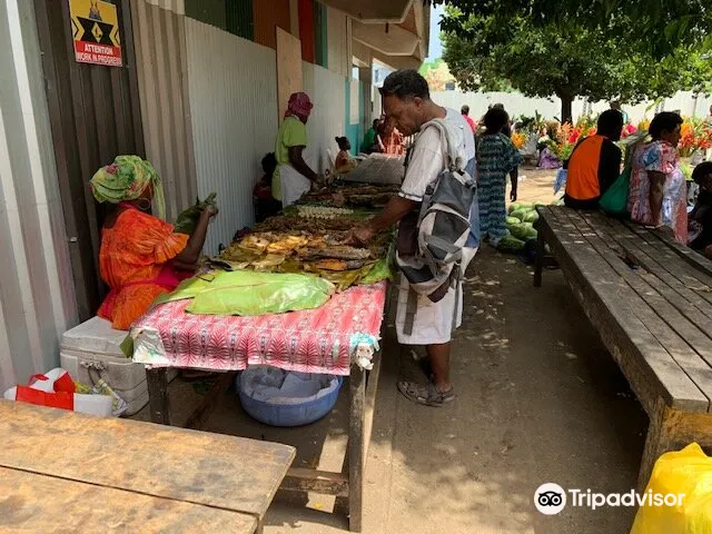 Shopping itineraries in Lenakel Fresh Produce Market in January ...