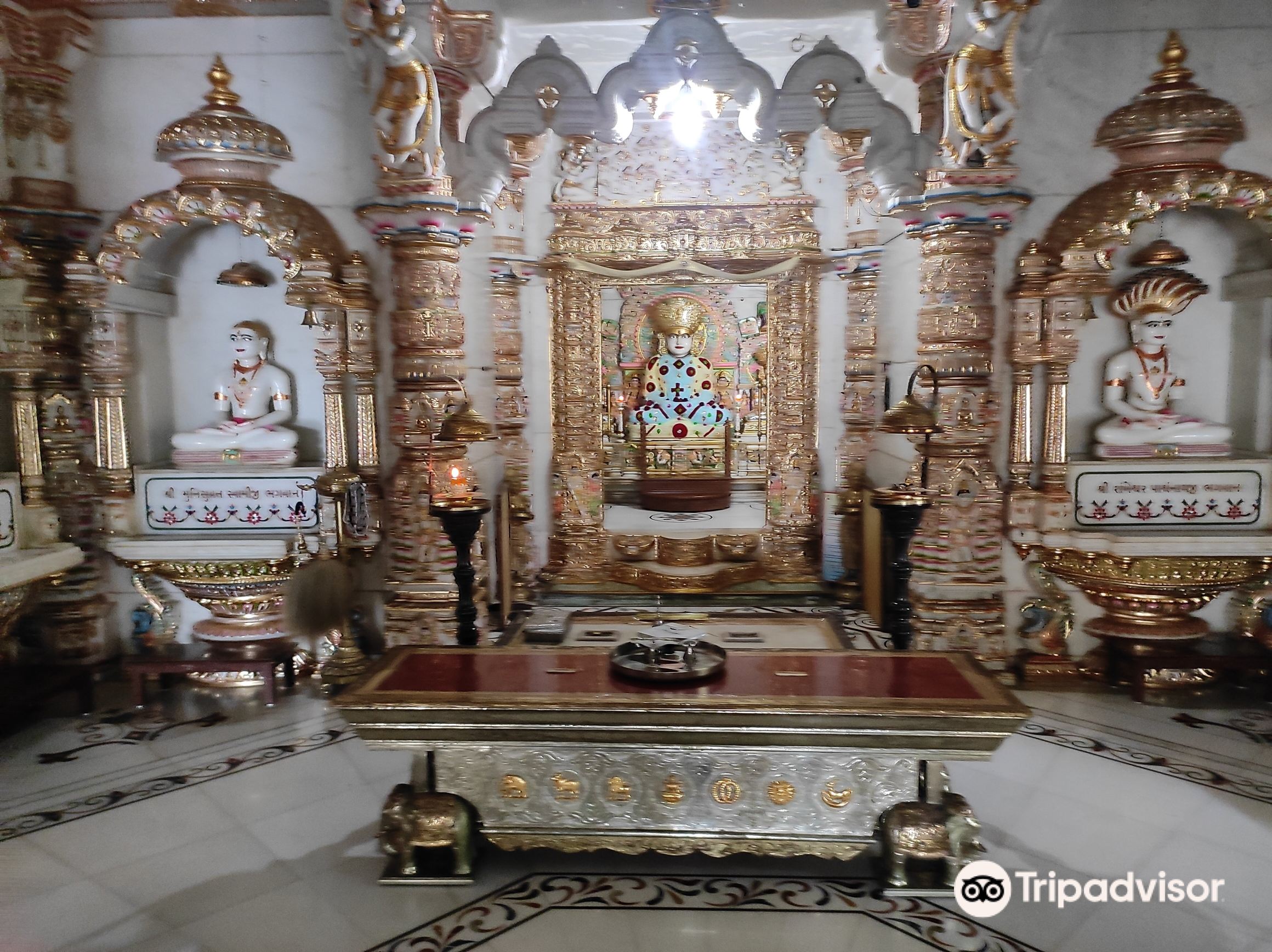 Hotels Near Ashagad Sai Baba Temple, Palghar - Book with Free ...