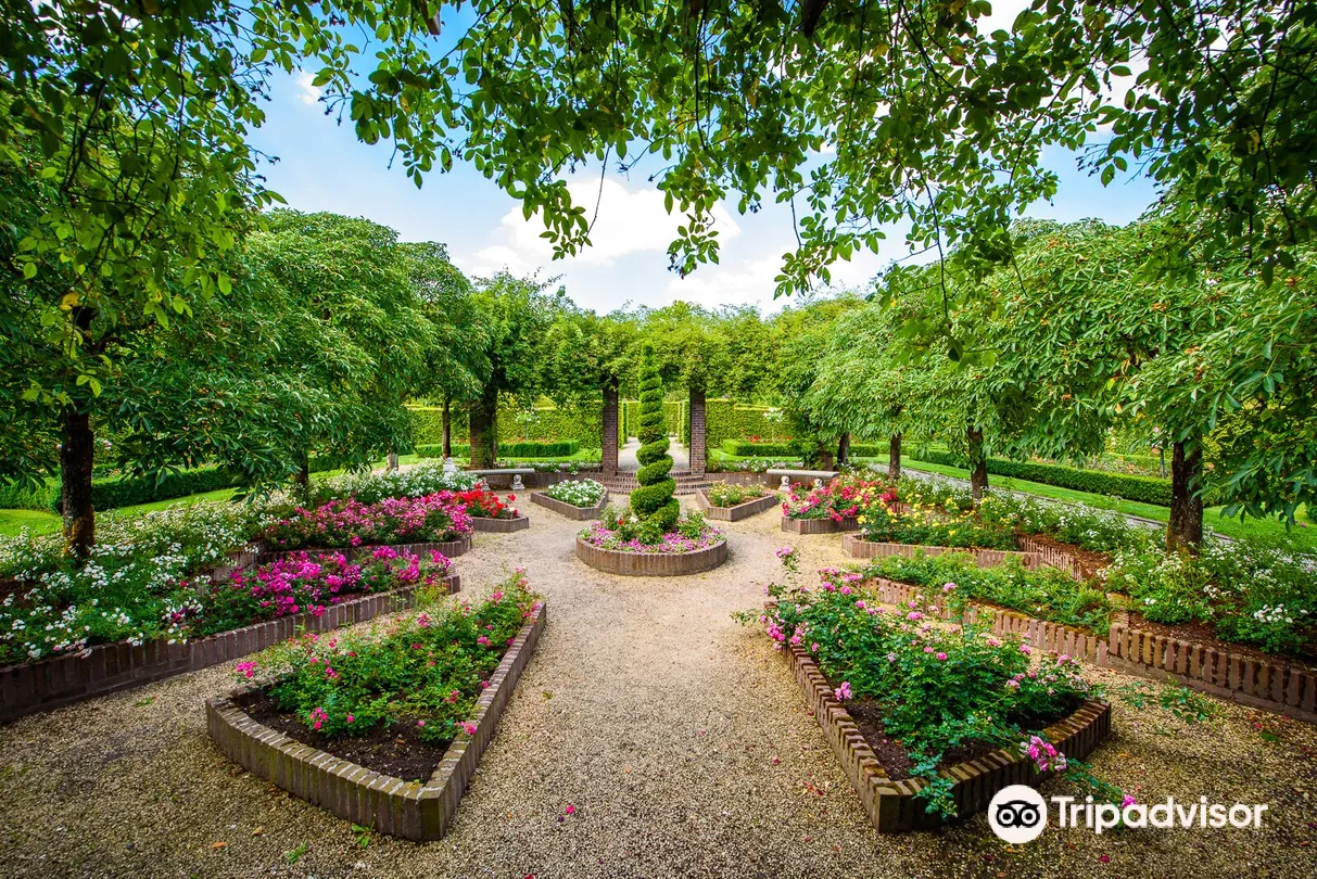 Castle Gardens In Arcen Tickets [2025] - Promos, Prices, Reviews ...