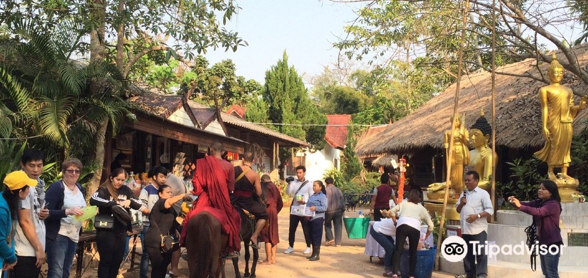 Si Kham여행 (2024) - 인기 여행지, 추천 코스, 맛집 정보 | 트립닷컴