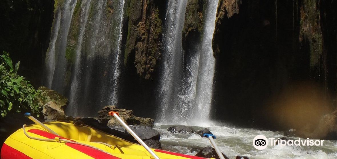 Menur Pumpungan的自由行攻略 (2025)：附近的熱門活動、人氣觀光景點、行程安排、住宿、美食、交通、天氣，以及更多旅遊必備資訊 ...