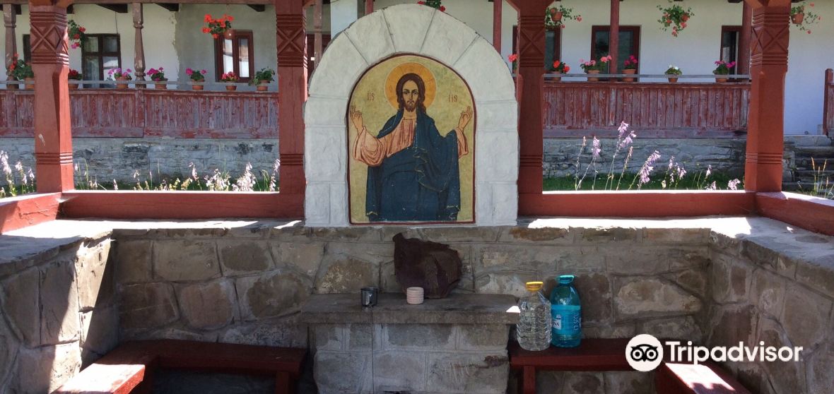 แนะนำการเดินทาง Maneciu 2024 - สิ่งที่ควรทำ, อาหารที่ควรรับประทาน & ทิป ...