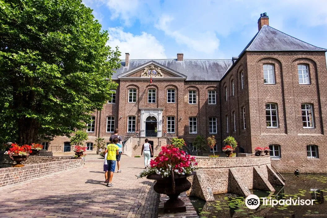 Castle Gardens In Arcen Tickets [2025] - Promos, Prices, Reviews ...