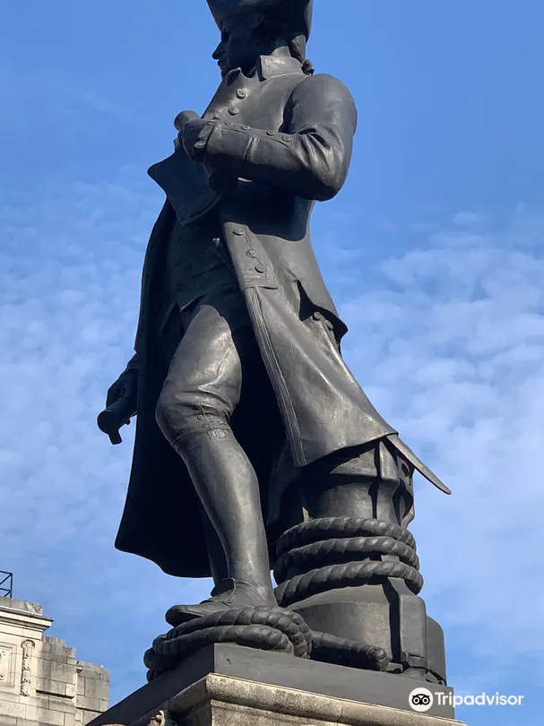 réductions sur les billets de Statue du Capitaine James Cook, prix et ...