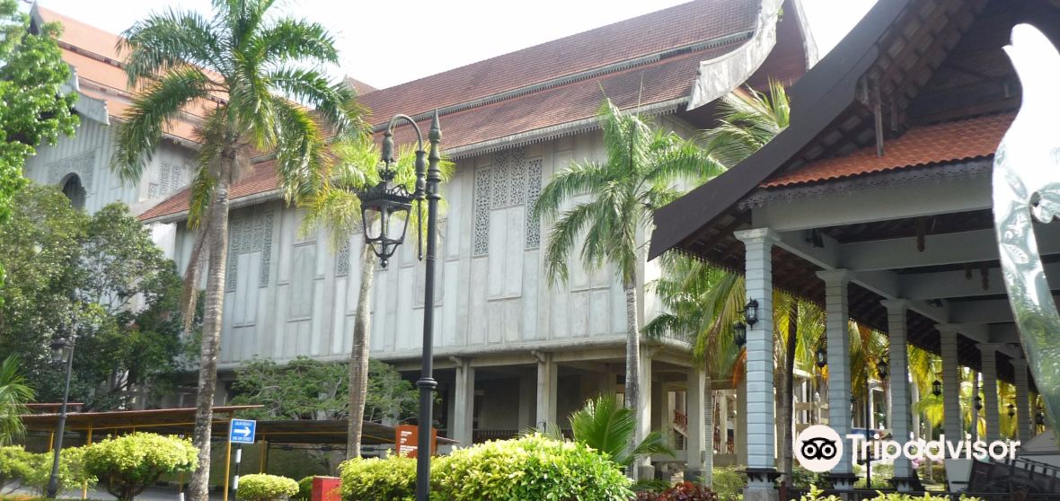 Paloh Travel Guide 2024 - Things to Do, What To Eat & Tips | Trip.com