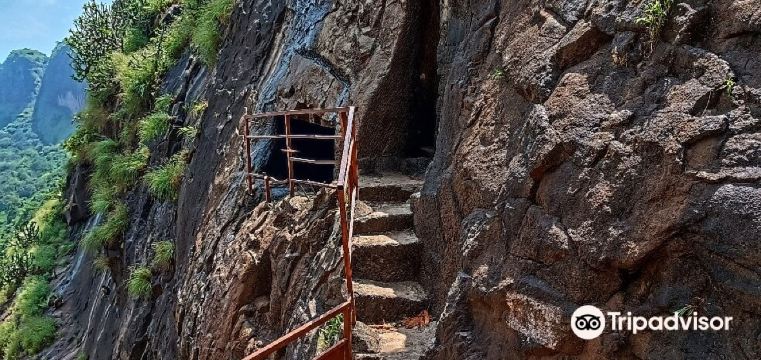 Pahine Travel Guide 2024 - Things to Do, What To Eat & Tips | Trip.com