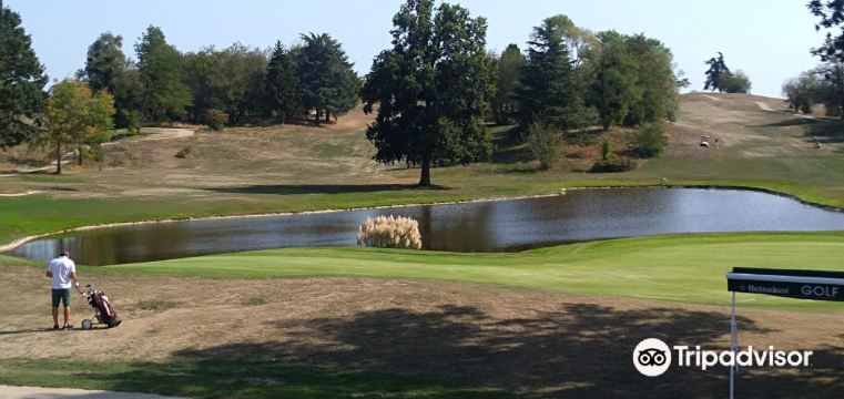 Feucherolles Travel Guide 2024 - Things to Do, What To Eat & Tips ...