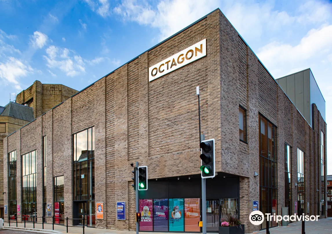 Octagon Theatre Bolton: скидки на билеты, цены и сборы, бронирование ...