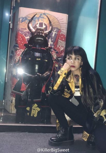 LIU YUE XUE HUAN LE GAN GUO XIANG XIANG BAI HUO DIAN (Hejiangmen/Daguan ...