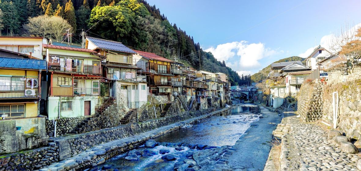 Gujo Travel Guide 2024 - Things to Do, What To Eat & Tips | Trip.com