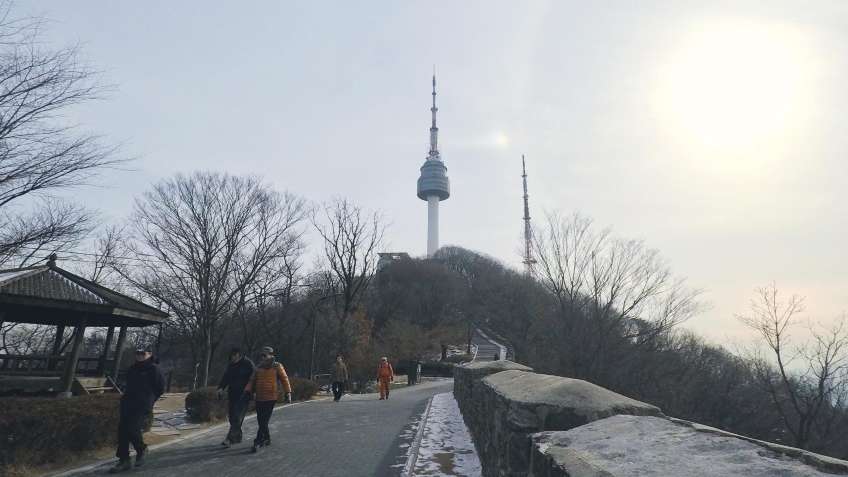 A Winter Weather In Seoul In December | Trip Guide