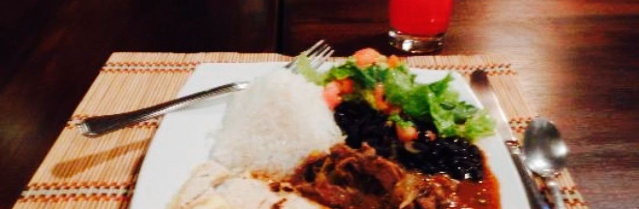 Otocuma Bar & Restaurantのおすすめメニュー・口コミ・営業情報（-モンテベルデ）｜Trip.com