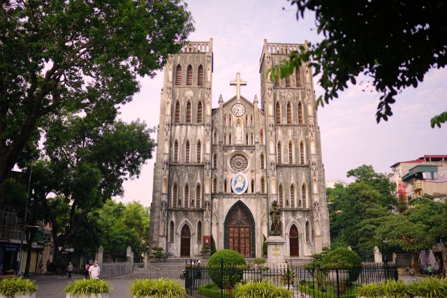 The 8 Most Beautiful French Colonial-Era Churches in Vietnam travel ...