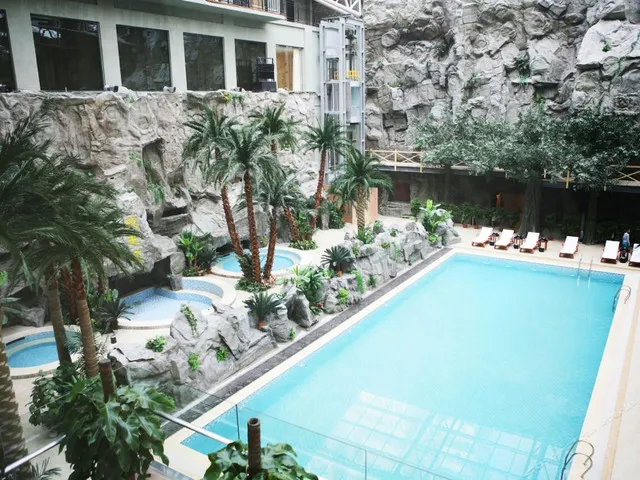 Let's Meet at the Weekend! Beijing Hot Spring Bath Holy Land travel ...
