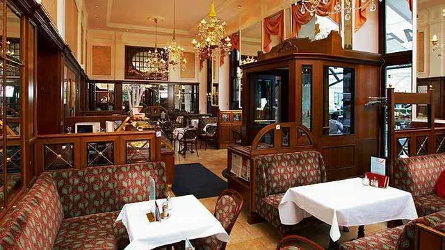 Must-Visit art Cafés in Vienna, Which Ones Would You Pick? travel notes ...