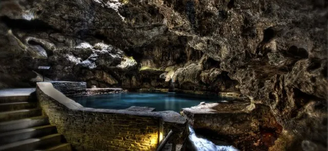 A Must Visit in Banff: Cave and Basin National Historic Site - Trip.com